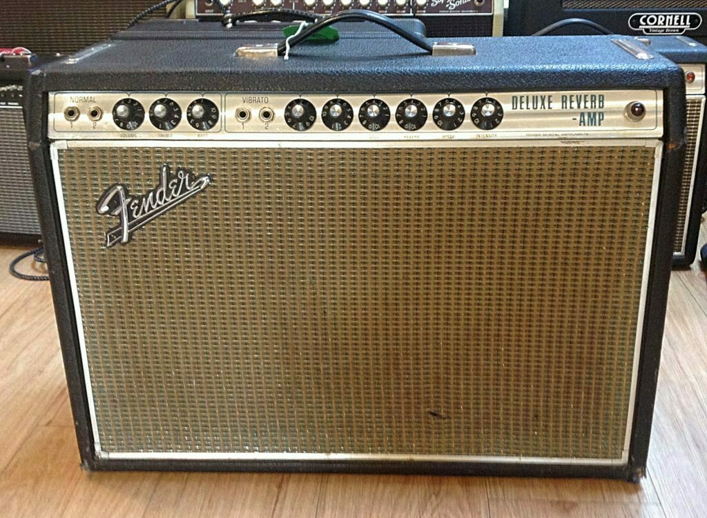 1969 Fender Deluxe Reverb - Vintage & Modern Guitars