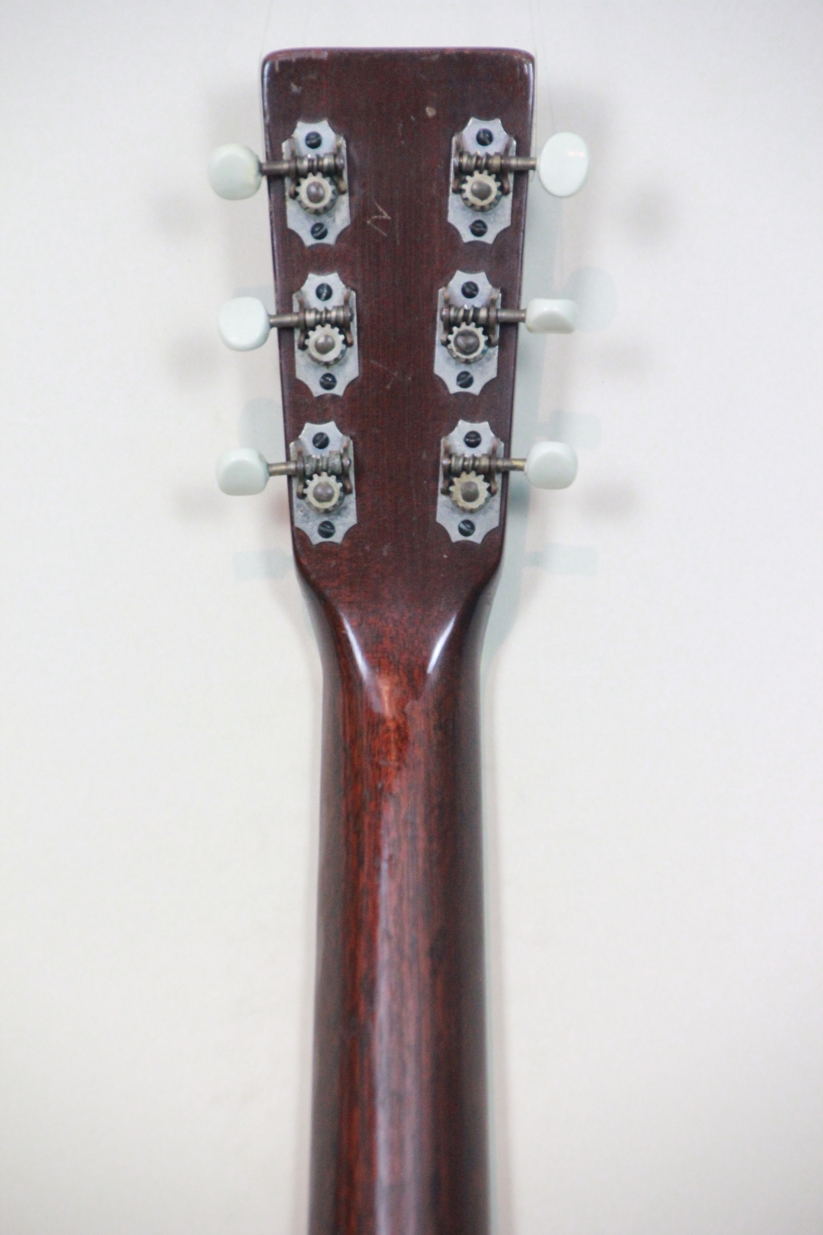 1946 Martin 0018 - Vintage & Modern Guitars