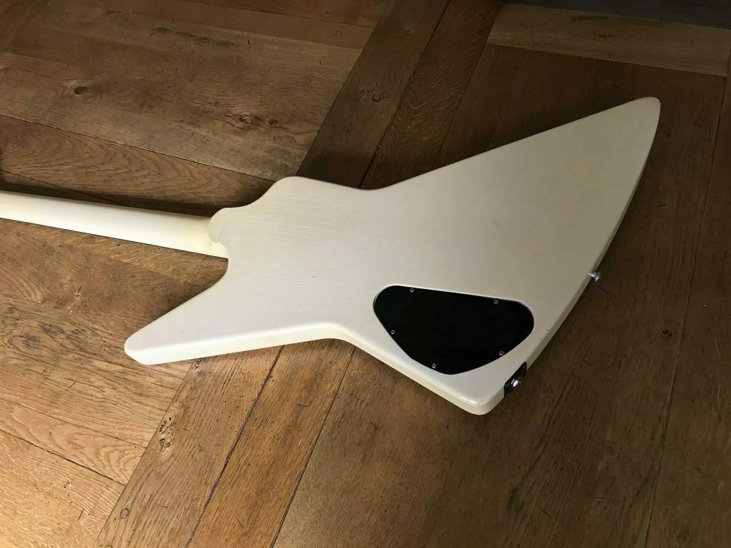 1984 Gibson Explorer 3 - Vintage & Modern Guitars