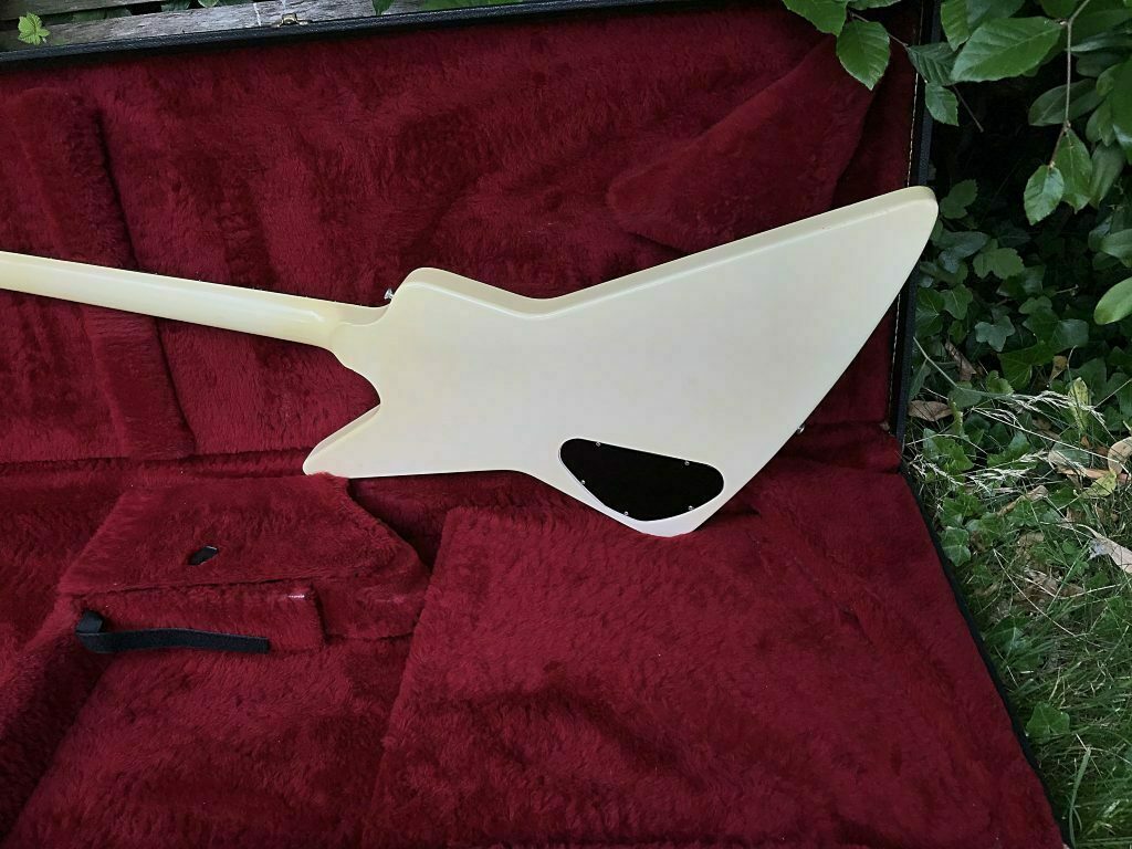 1984 Gibson Explorer 3 - Vintage & Modern Guitars