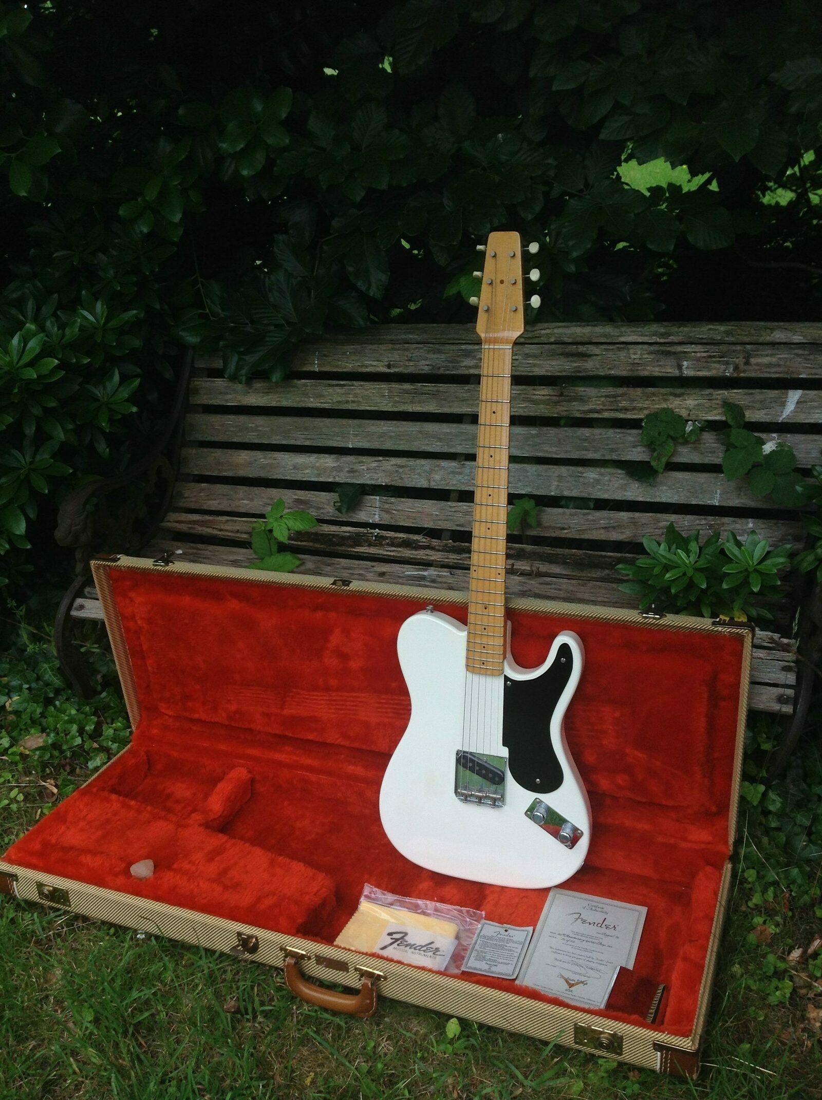 1949 Fender 50th Anniversary Prototype Electric Spanish Guitar ...