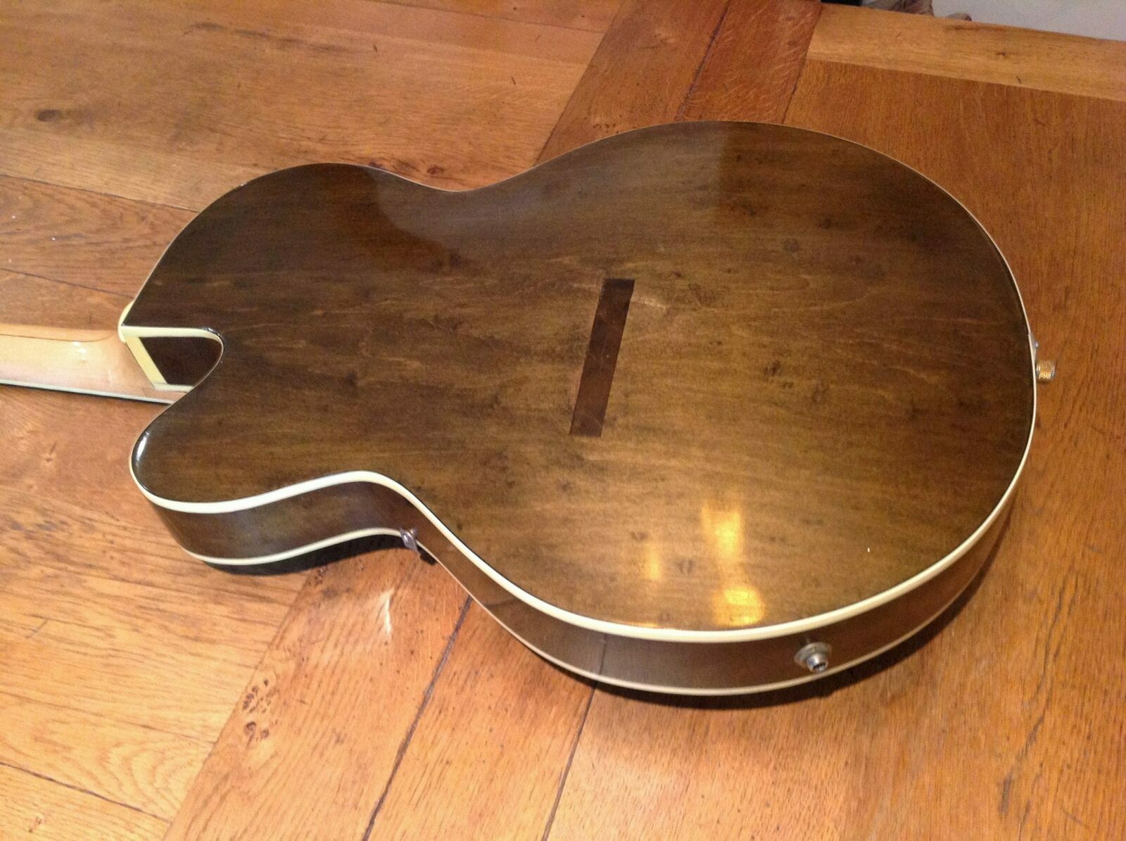 1961 Gretsch 6120 Walnut - Vintage & Modern Guitars