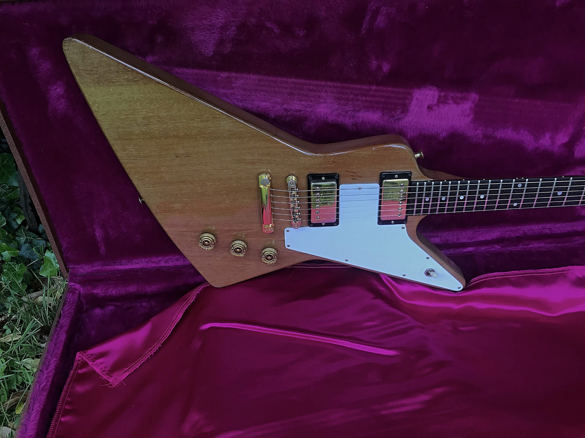 1980 Gibson Explorer - Vintage & Modern Guitars
