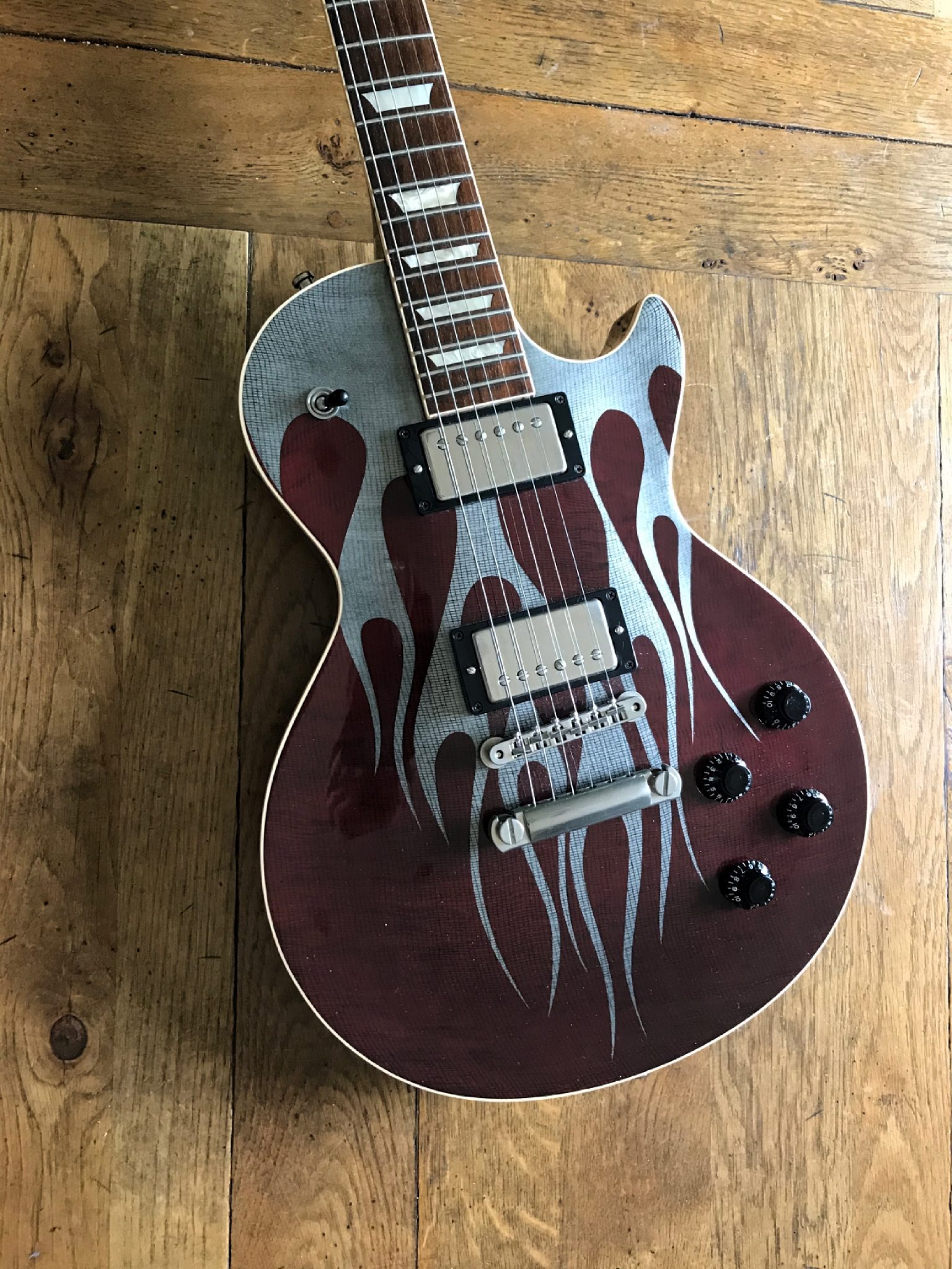 2003 Gibson Les Paul 57 Reissue Flame Red Over Silver Snakeskin Finish ...