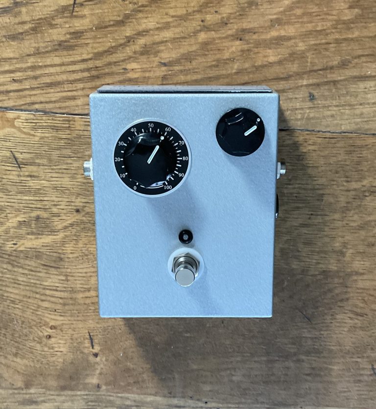 Alan Exley Classic FX – The Reactor Fuzz - Vintage & Modern Guitars
