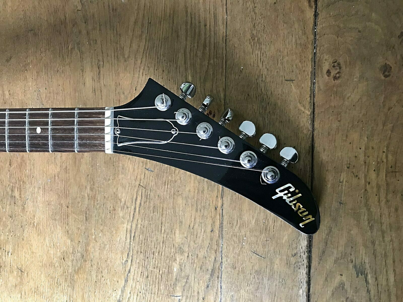2016 Gibson Explorer - Vintage & Modern Guitars