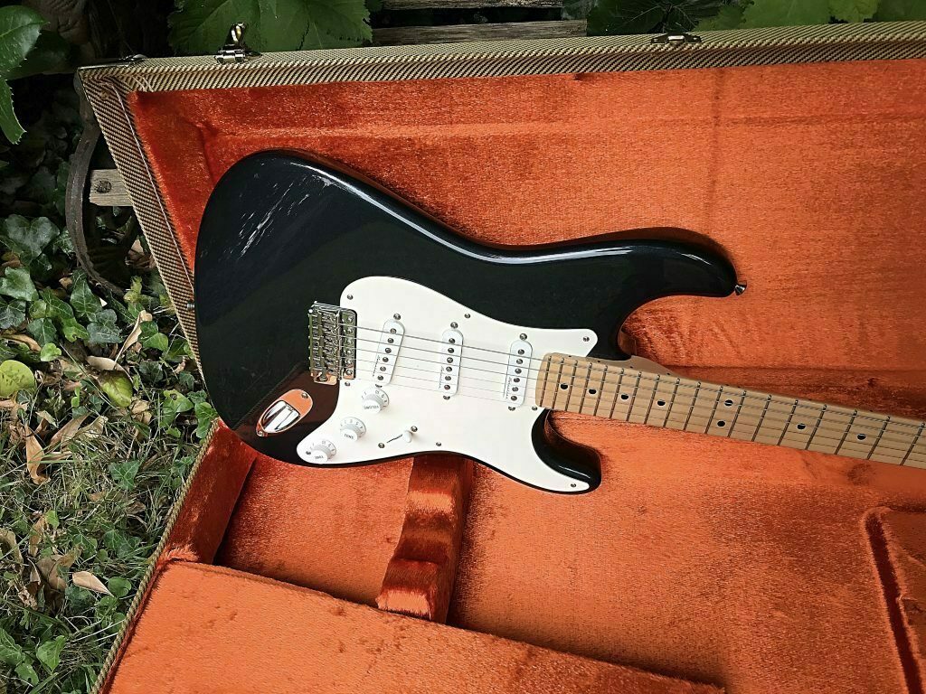 2014 Fender Custom Shop Eric Clapton Stratocaster Mercedes Blue ...