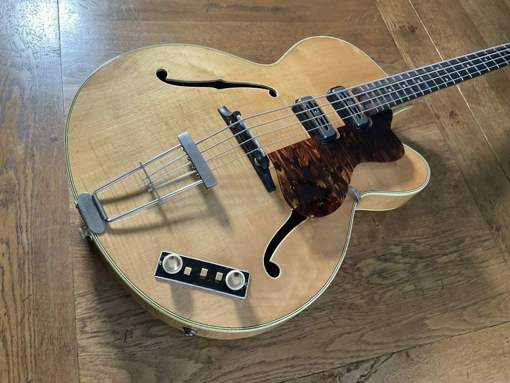1961 Hofner 500/5 Bass - Vintage & Modern Guitars
