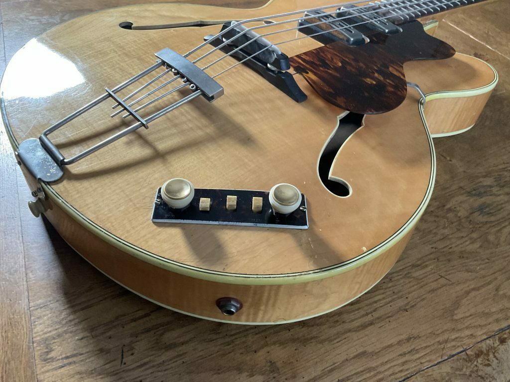1961 Hofner 500/5 Bass - Vintage & Modern Guitars
