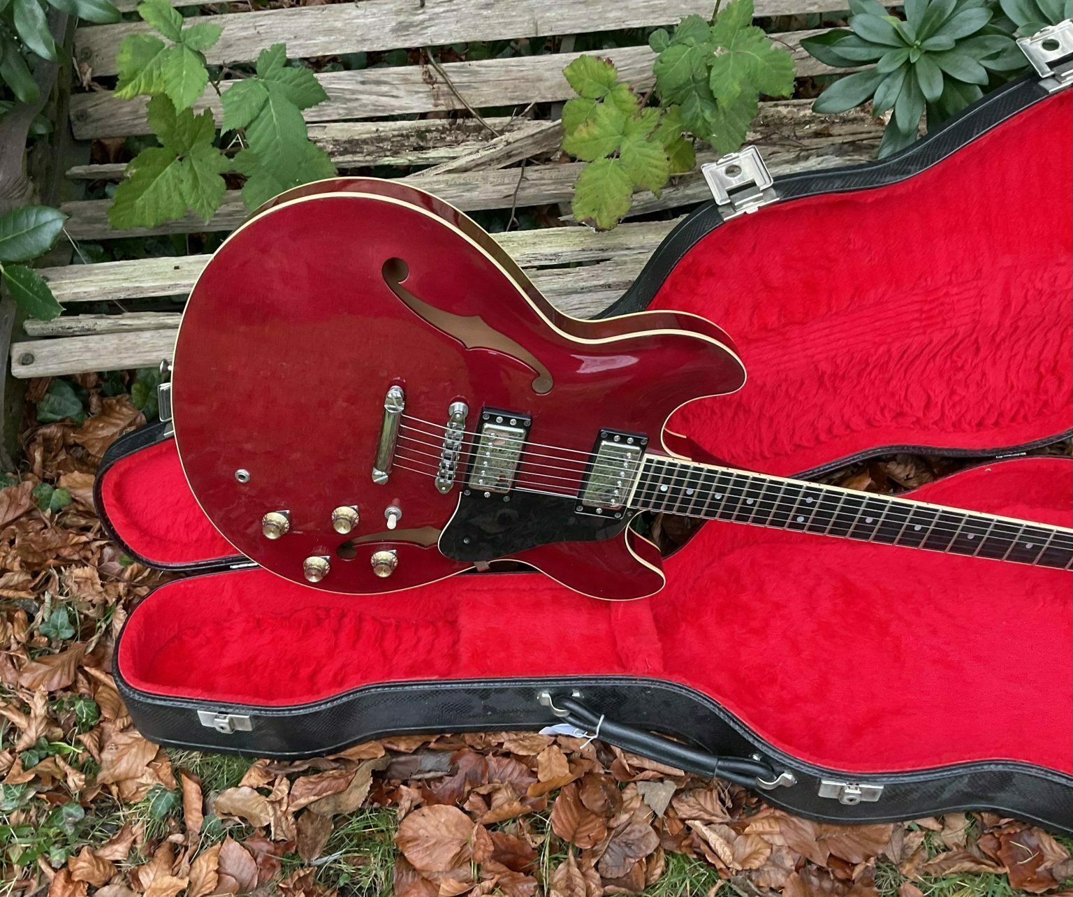 1984 Yamaha SA 1800 Superaxe - Vintage & Modern Guitars