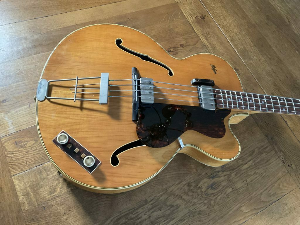 1963 Hofner 500/5 Bass - Vintage & Modern Guitars
