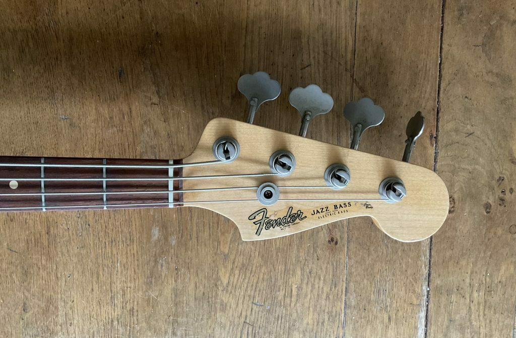 2004 Fender Custom Shop 1964 Jazz Bass Relic Ex Jonathan Noyce / Jethro ...
