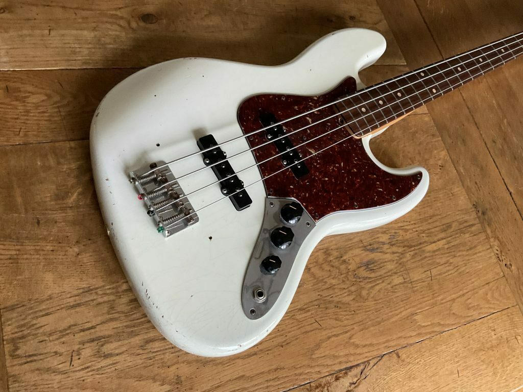 2004 Fender Custom Shop 1964 Jazz Bass Relic Ex Jonathan Noyce / Jethro ...