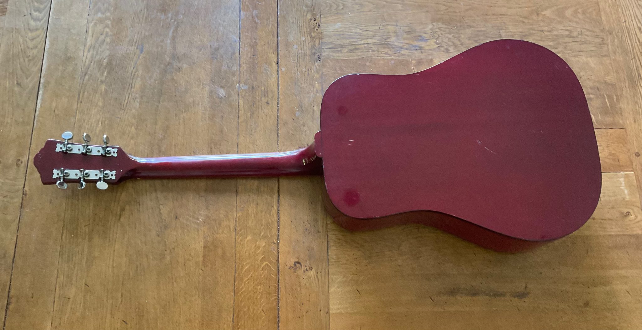 1972 Guild D25 Left Hand - Vintage & Modern Guitars