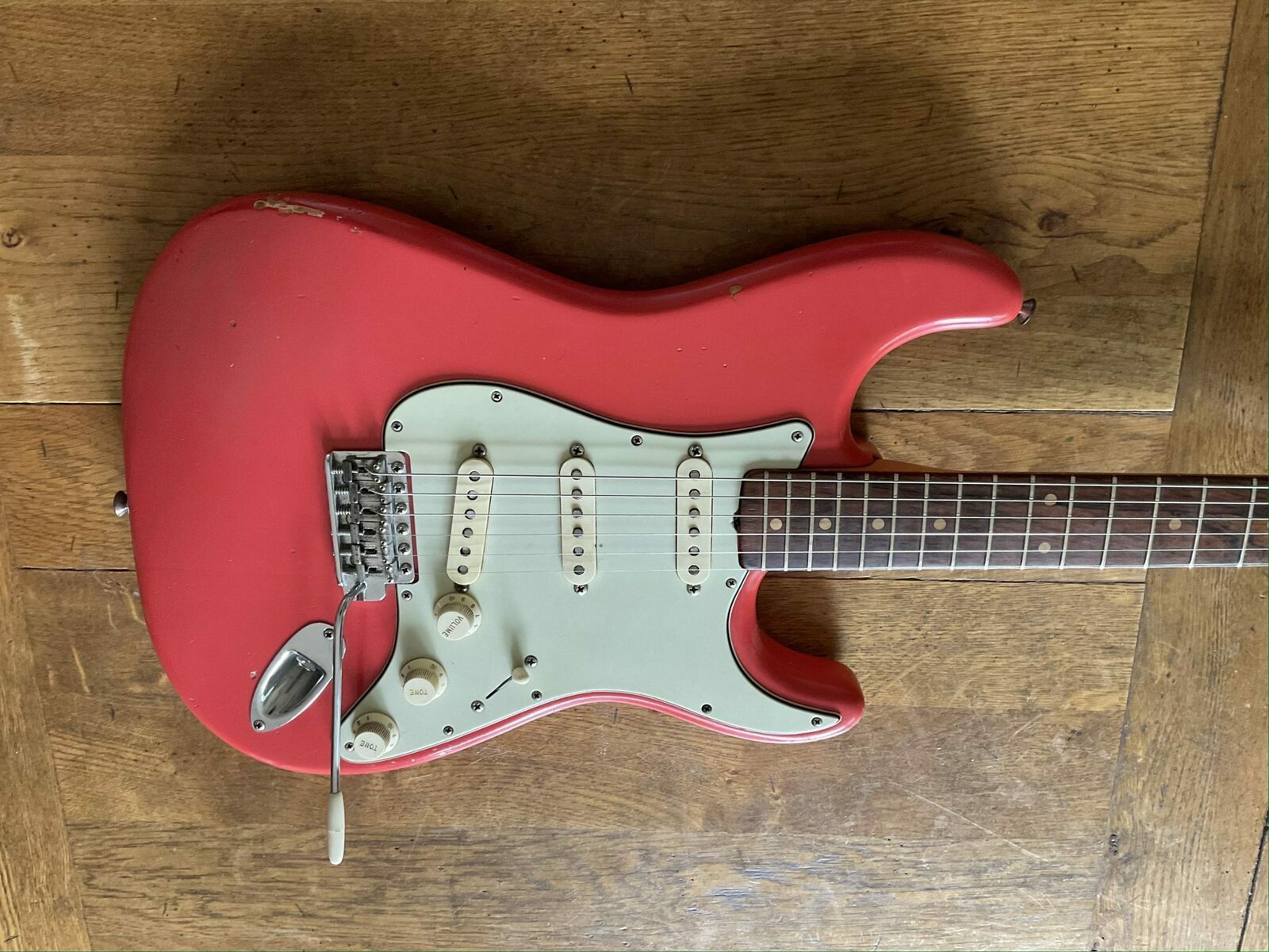 1961 Fender Stratocaster Fiesta Red - Vintage & Modern Guitars
