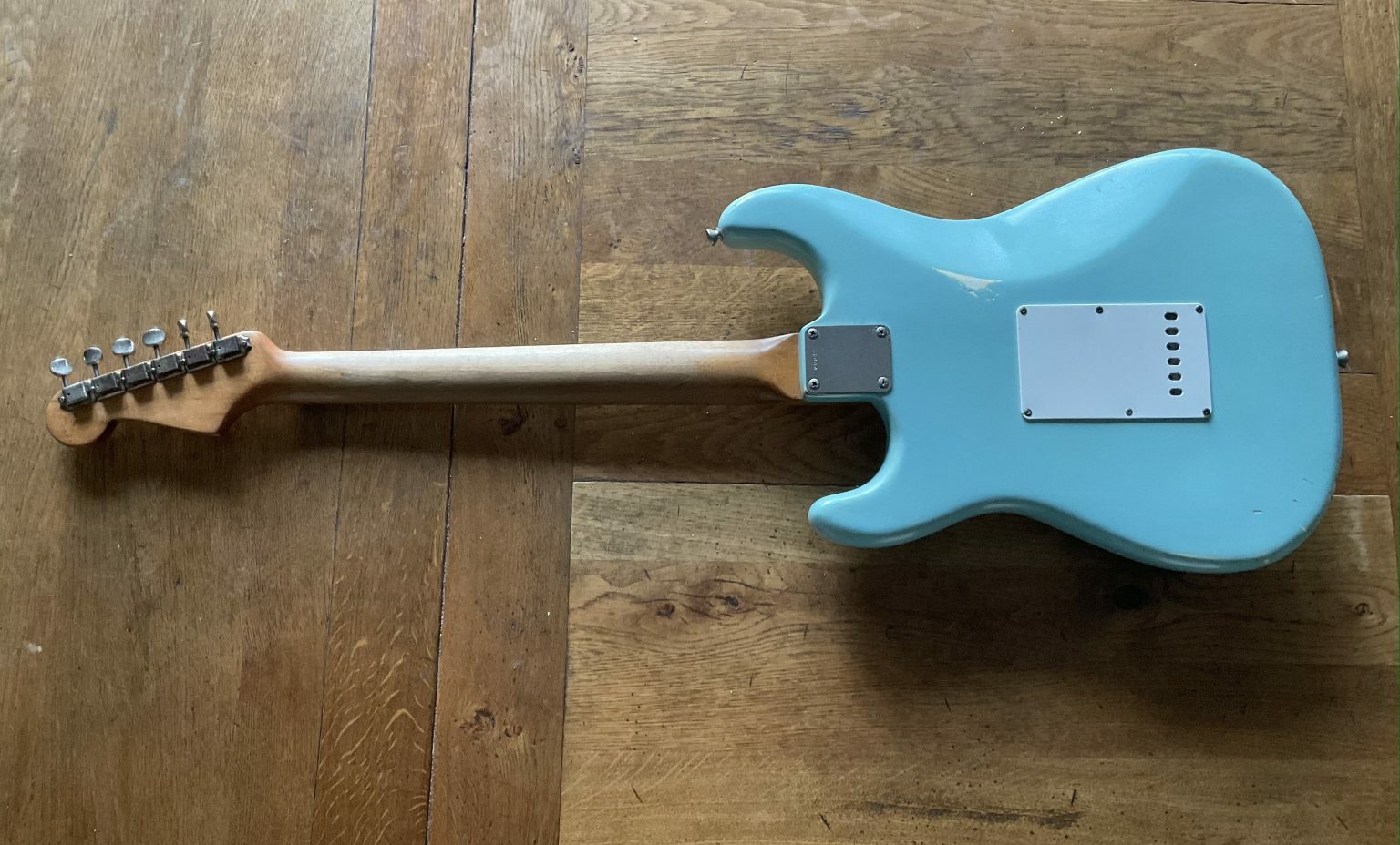 1961 Fender Stratocaster Daphne Blue - Vintage & Modern Guitars