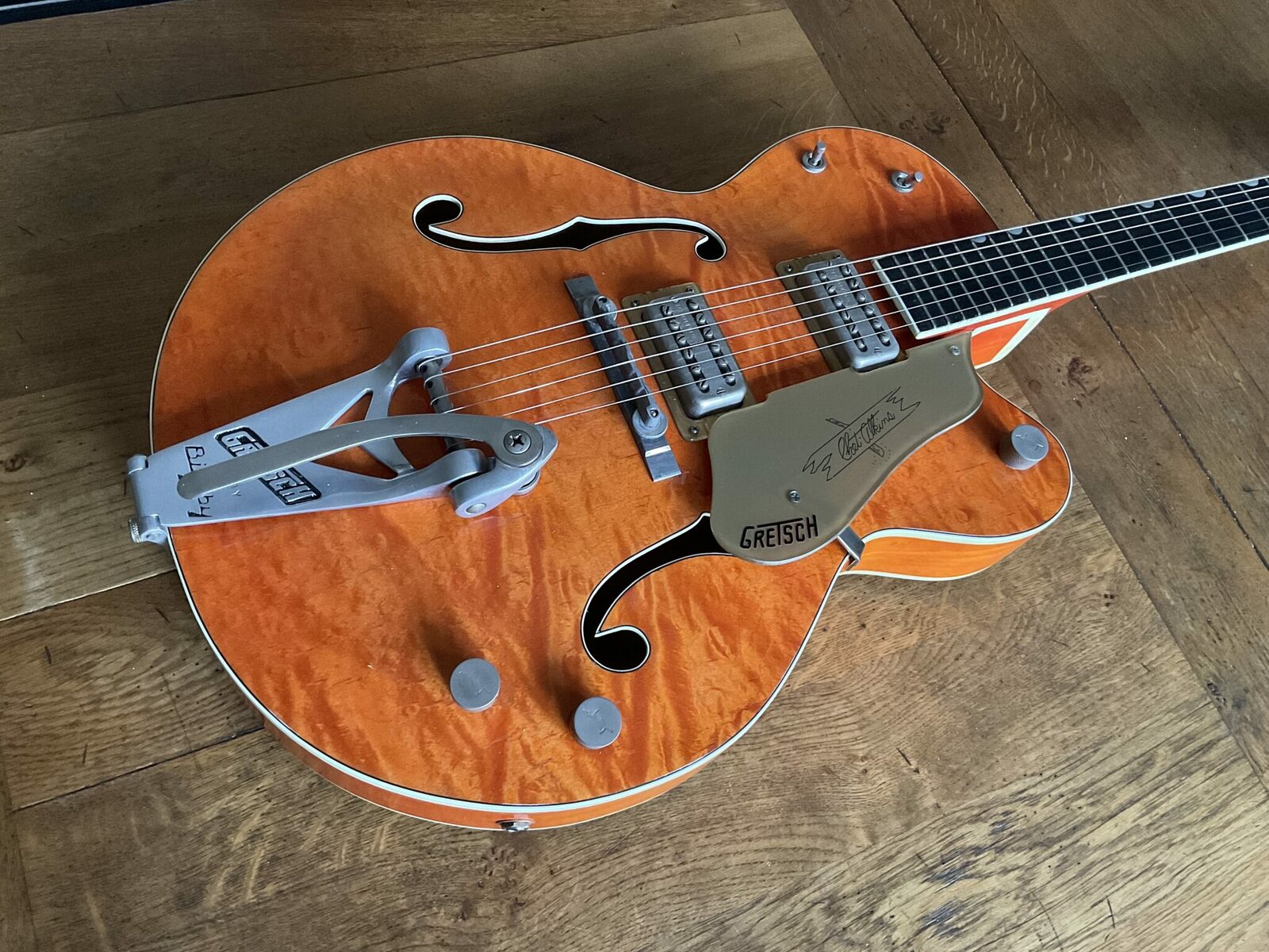 1960 Gretsch 6120 Chet Atkins - Vintage & Modern Guitars
