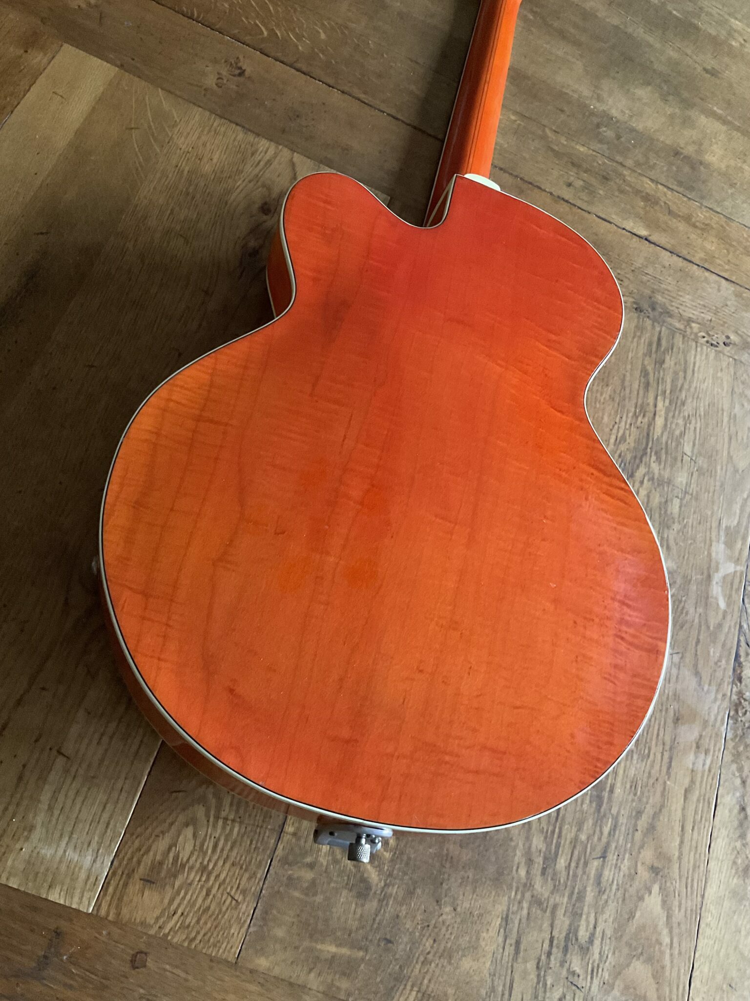 1960 Gretsch 6120 Chet Atkins - Vintage & Modern Guitars
