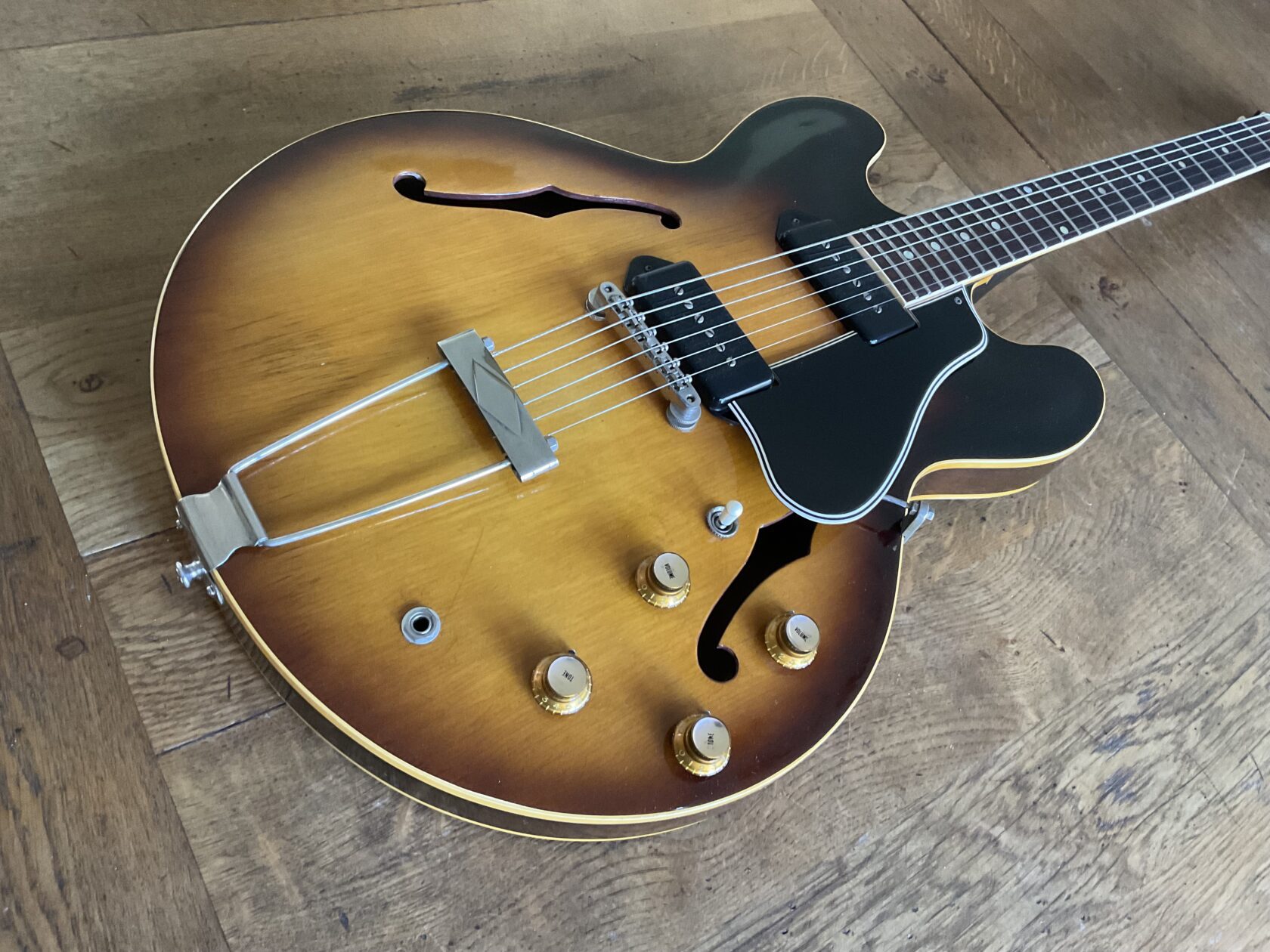 1962 Gibson ES 330 TD Dot Neck - Vintage & Modern Guitars