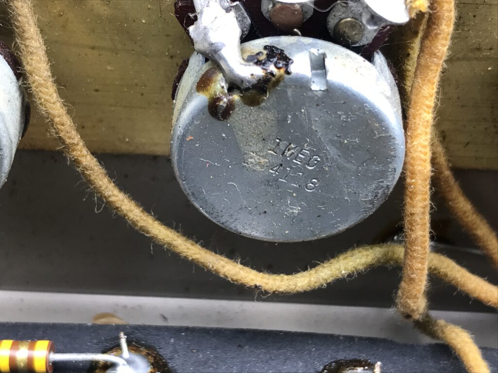 1952 Fender Super 2 X 10 Tweed Wide Panel - Vintage & Modern Guitars