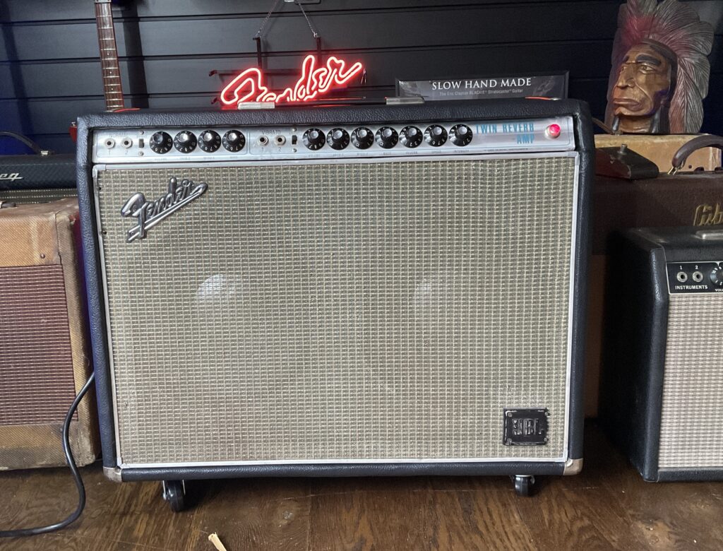 1969 Fender Twin Reverb 2 x 12 JBL - Vintage & Modern Guitars