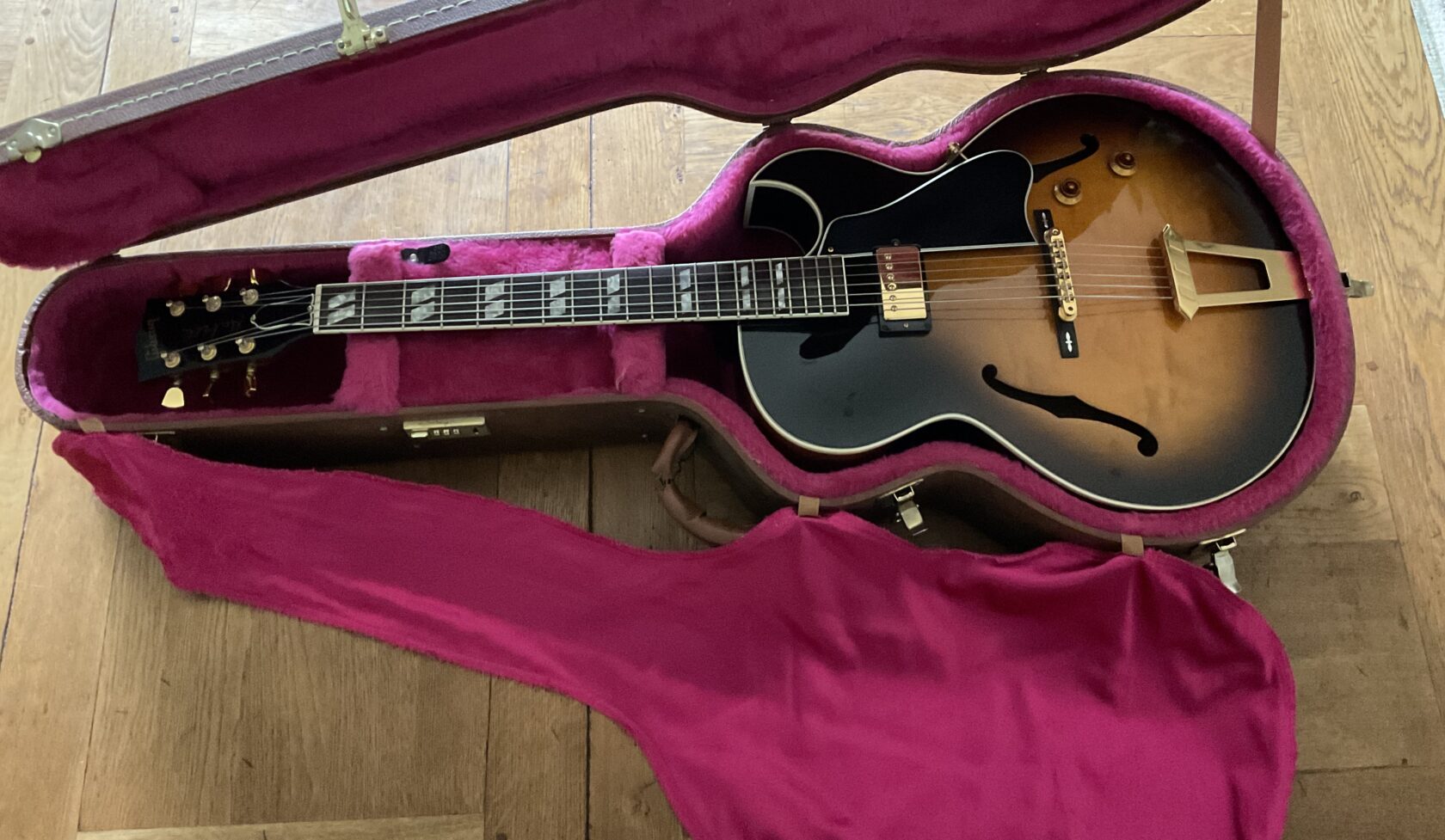 1992 Gibson ES 165 Herb Ellis - Vintage & Modern Guitars